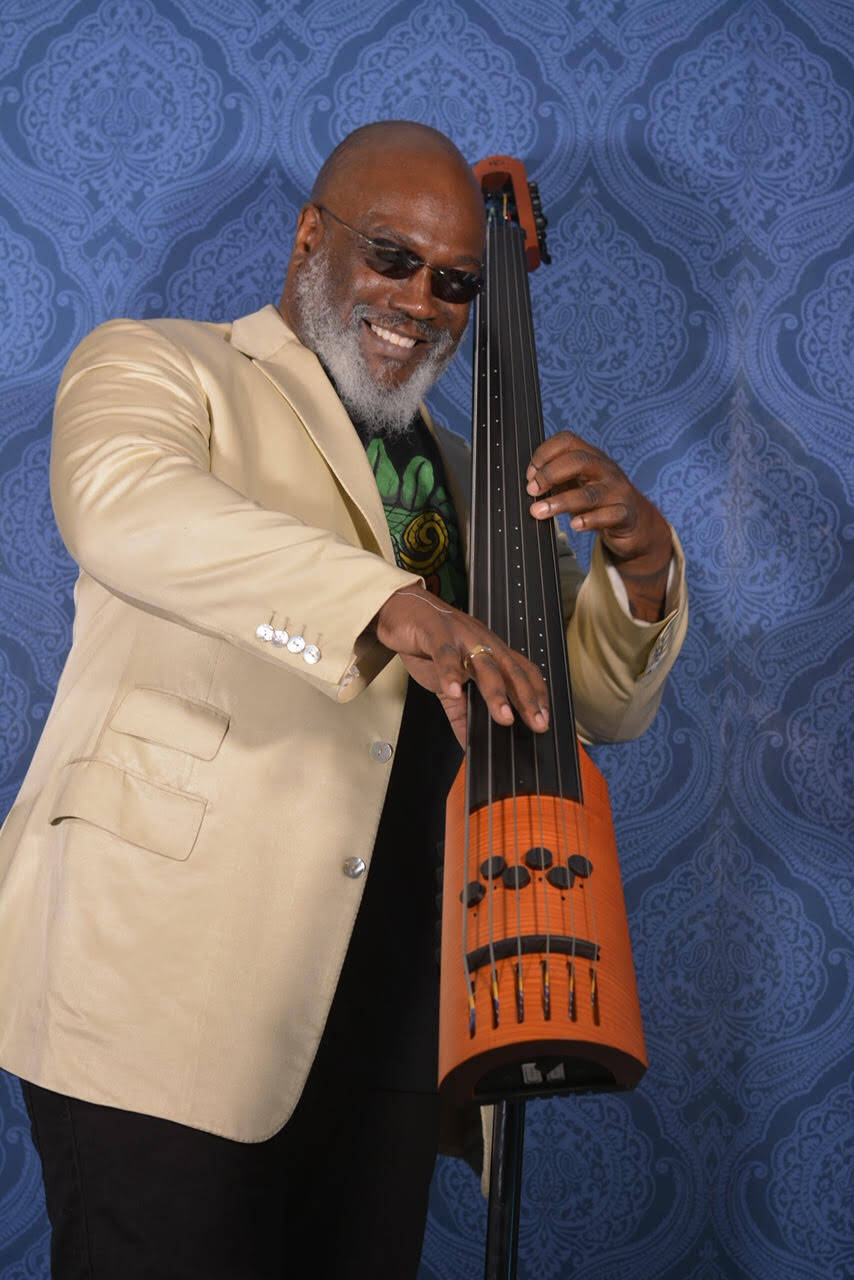 Derek Menchan | NS Design Artist | Electric Upright Bass EU CRM NXTa